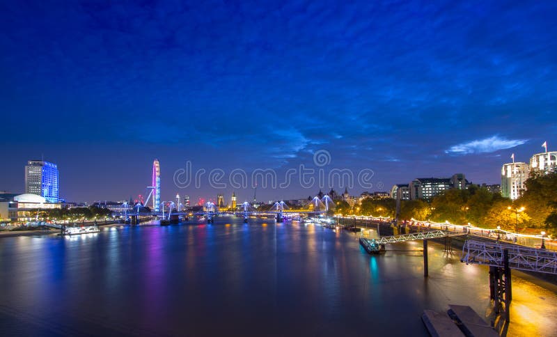 London Thames River at Night Stock Image - Image of cityscape, lights ...