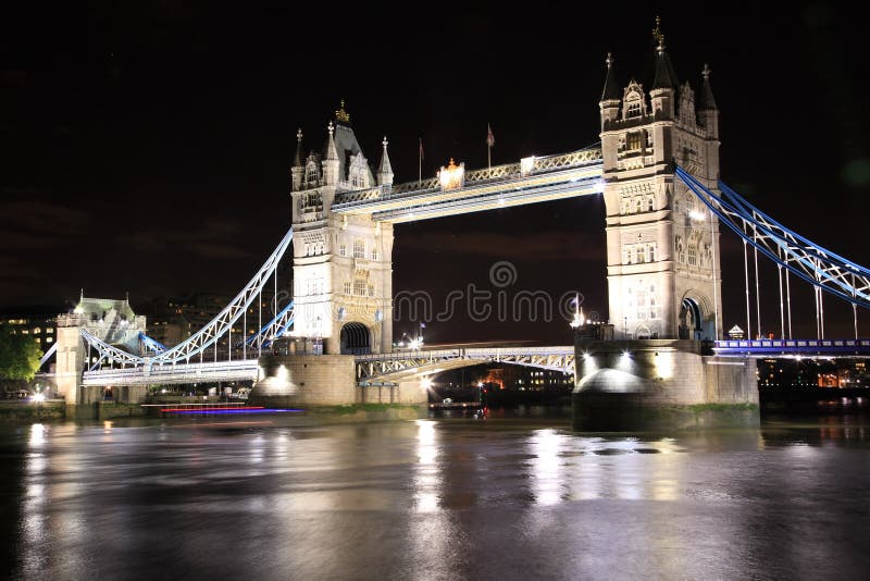 London Tower Bridge at Night Stock Image - Image of infrastructure ...