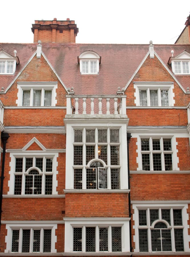London Traditional Red Brick Building Stock Photo - Image of townhouse ...