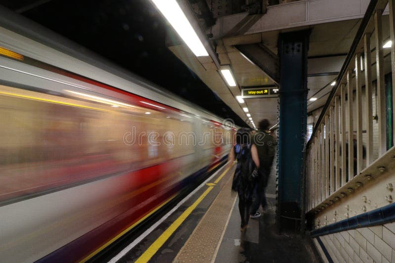 Tube london editorial photo. Image of london, transport - 100153026