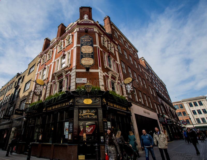 London United Kingdom editorial photo. Image of building - 69829551