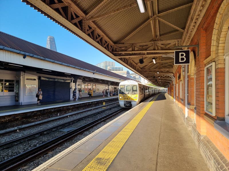London Waterloo East Station, Platform B in the Evening Sun Editorial ...