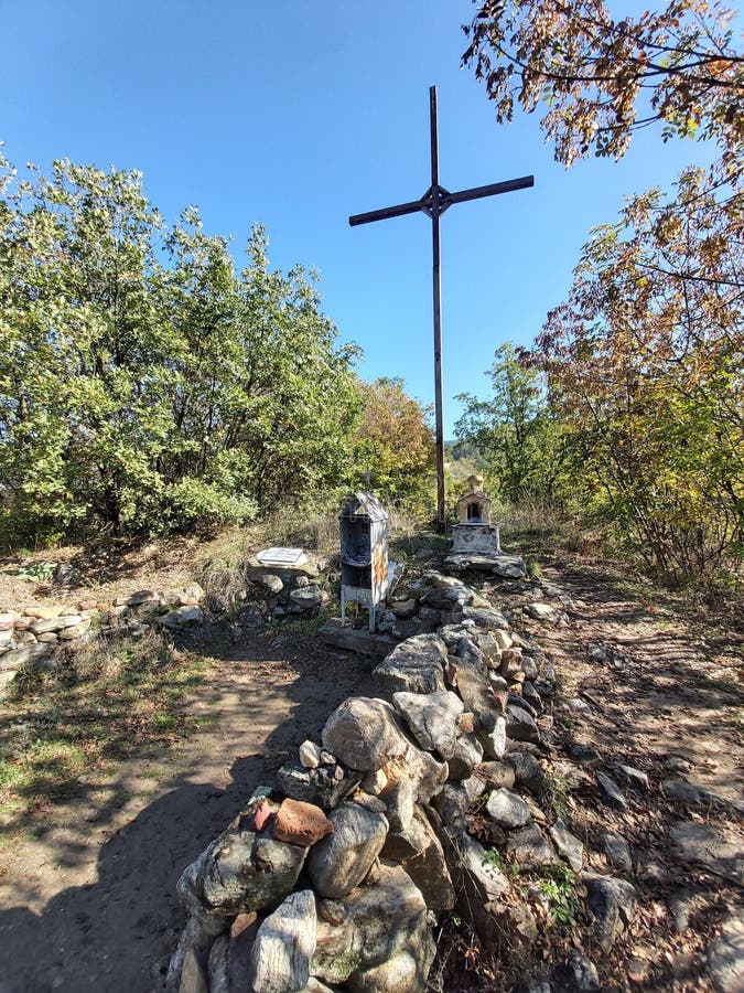 A lone cross stock photo. Image of woodland, wall, garden - 284497700
