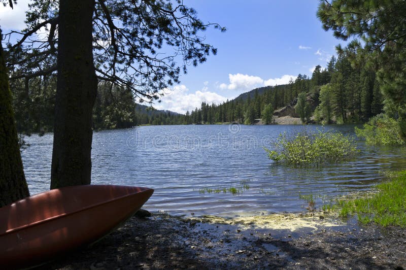 Lonely Canoe, Jackson Meadows Reservoir Stock Image - Image of nevada ...