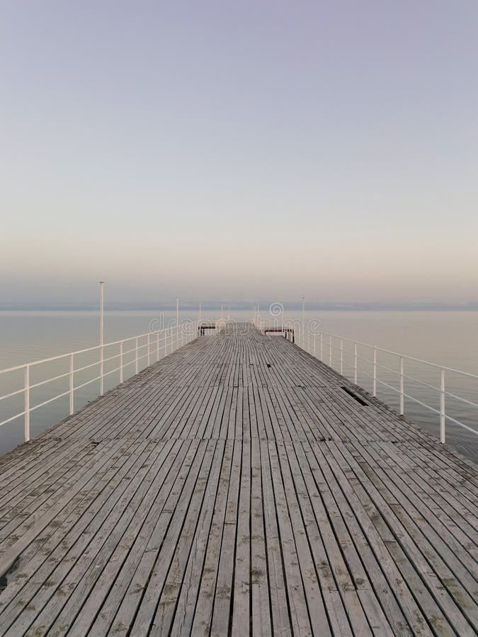 The Lonely Pier Outstanding Inside the Mirror of the Mountain Lake ...