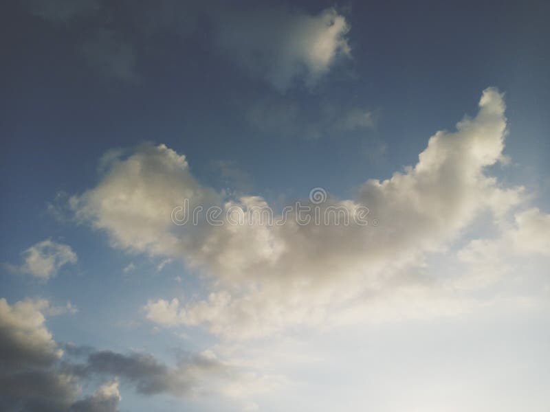Long cloud along the sky stock photo. Image of morning - 193199248