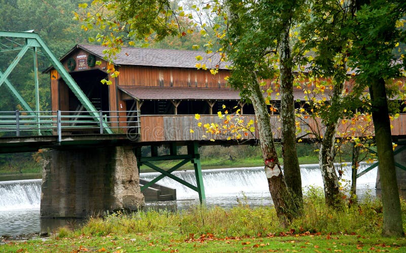 Long Covered Bridge stock image. Image of truss, vintage - 6876377