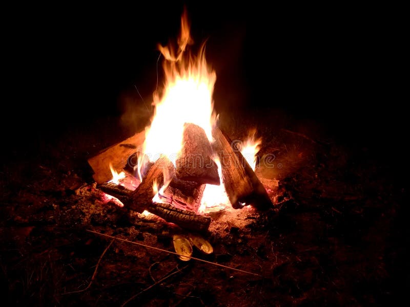 Long Exposure Flame Campfire Stock Image - Image of light, black: 136835287