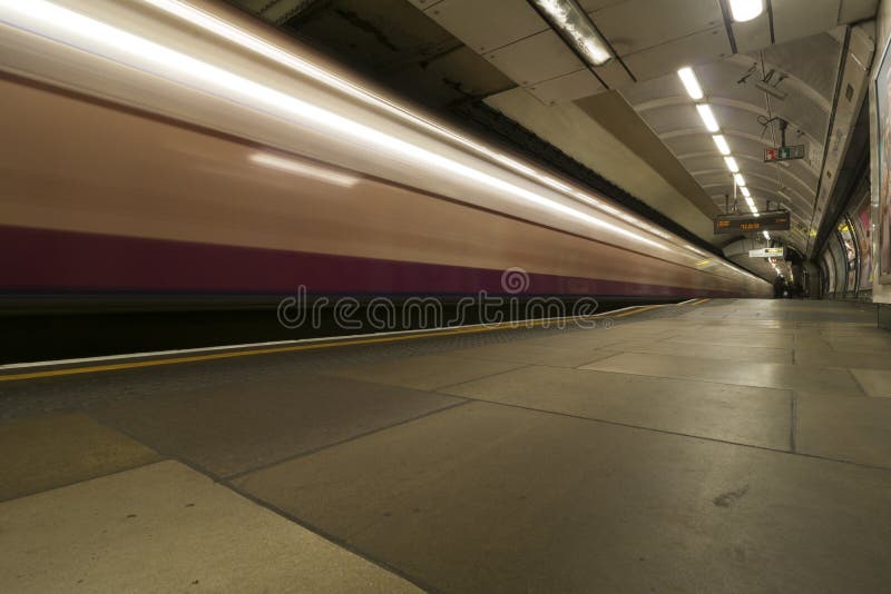 Long Exposure Passing Train, London Underground Editorial Stock Photo ...