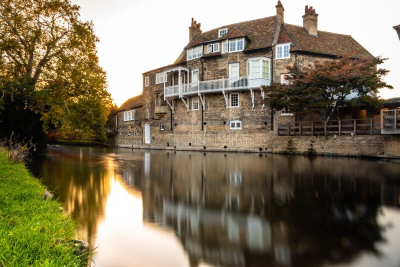 Long Exposure of Typical Cambridge Building by the River Stock Image ...
