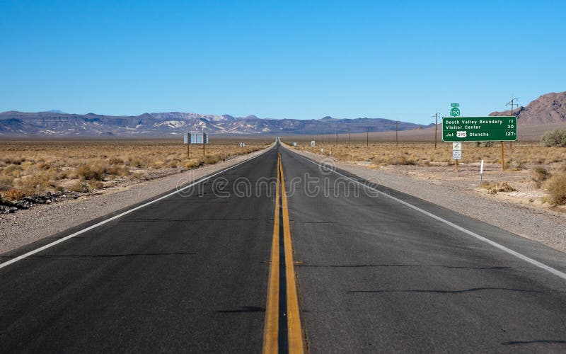 Long Highway through Desert Stock Photo - Image of tarmac, route: 24600160