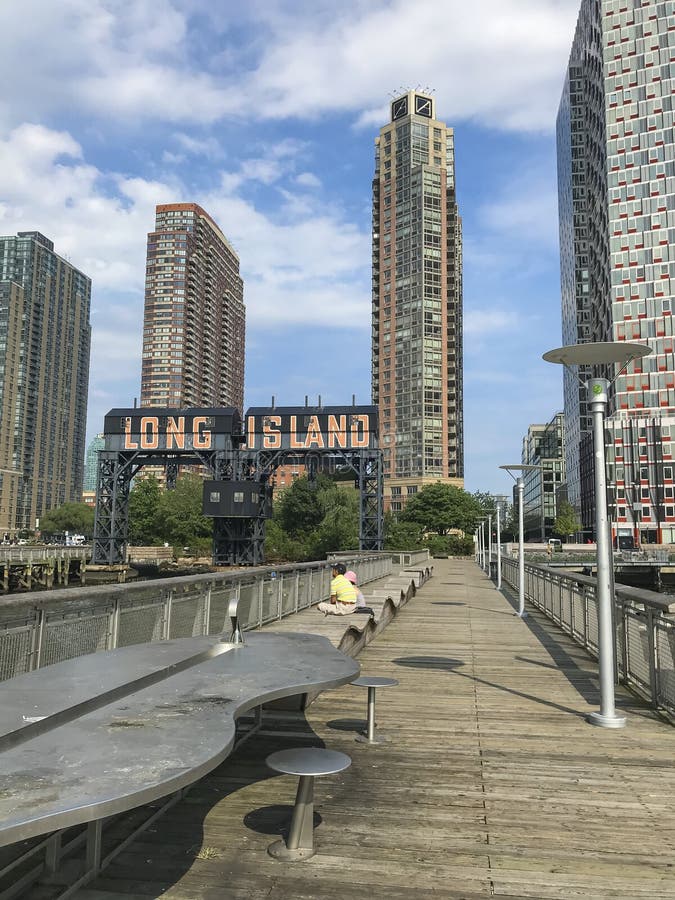 Long Island Pier. New York. USA Editorial Stock Image - Image of island ...