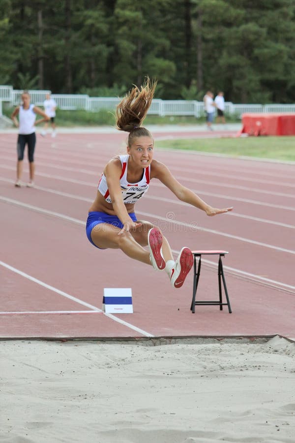 Long jump editorial stock photo. Image of contest, effort - 21138768