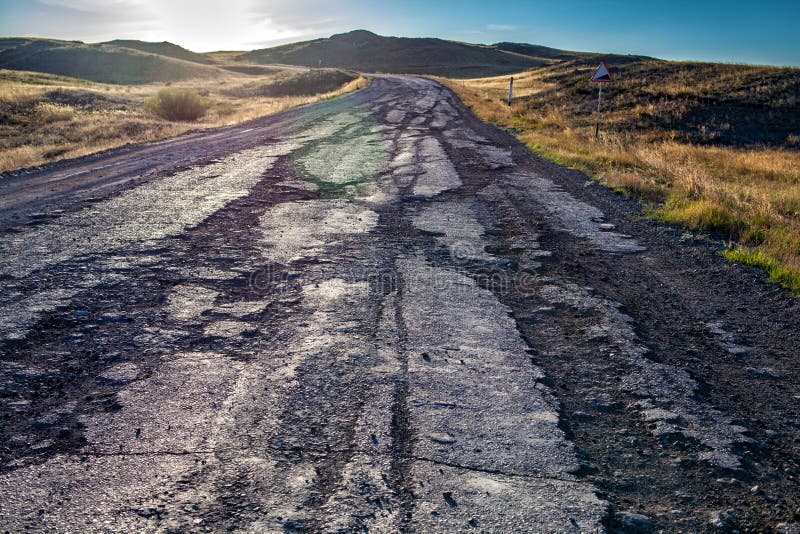 Long Lonely Old Asphalt Road Stock Image - Image of green, tourism ...