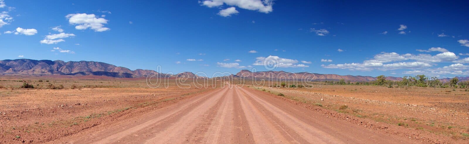 Long Straight Road through Outback, Australia Stock Image - Image of ...