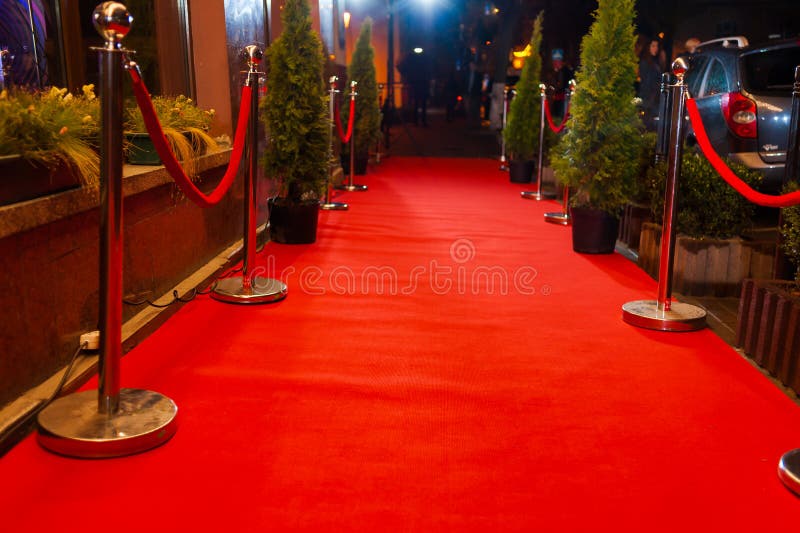Long Red Carpet between Rope Barriers on Entrance. Stock Photo - Image ...