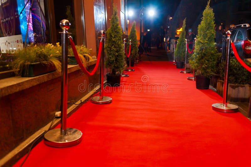 Long Red Carpet between Rope Barriers on Entrance. Stock Photo - Image ...