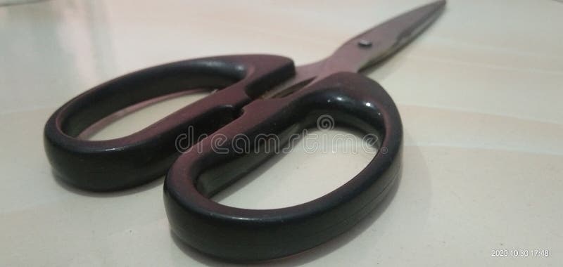 Long Scissors Photo Art Focus Stock Image - Image of scissors, porslen ...