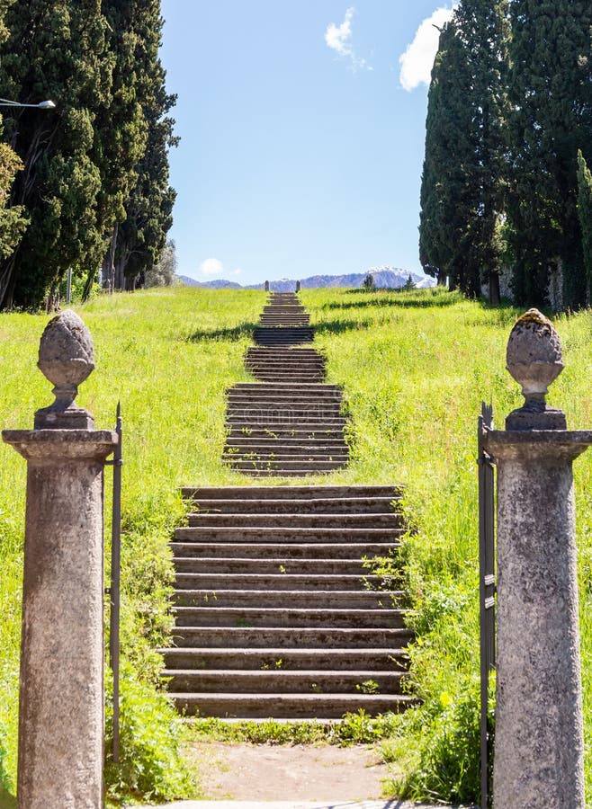 Long Staircase in a Park in Bellagio, Italy Stock Image - Image of ...