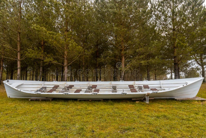 Old wooden rowboat stock image. Image of fishing, nature - 149797595