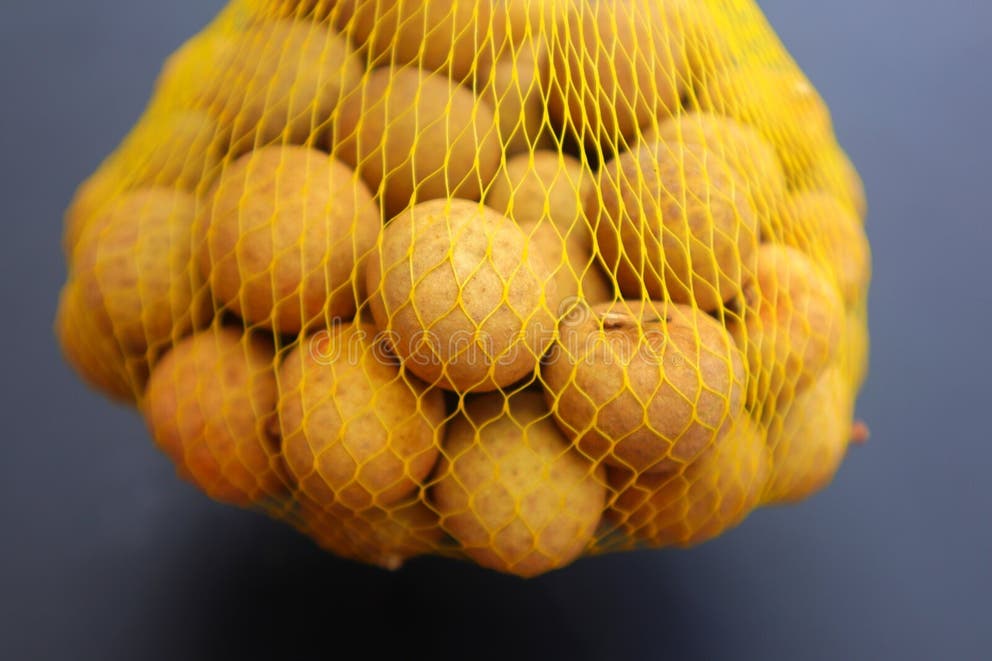Longan Fruit or Dimocarpus Longan . Stock Image - Image of kelengkeng ...