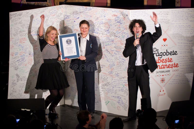 Longest Love Letter World Record Editorial Image - Image of lipscani ...