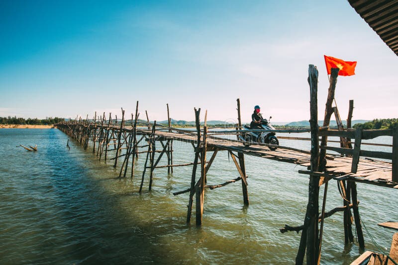 Ong Cop Wood Bridge, Vietnam Stock Image - Image of skyandcloud ...