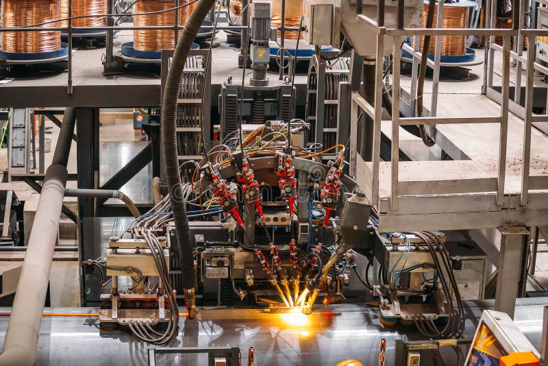 Steel Pipe External Seam Welding by Longitudinal Tack Welding Machine ...