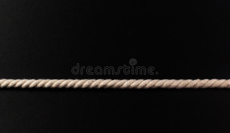 Corde tendue image stock. Image du tension, rouille, ensoleillé - 58469217