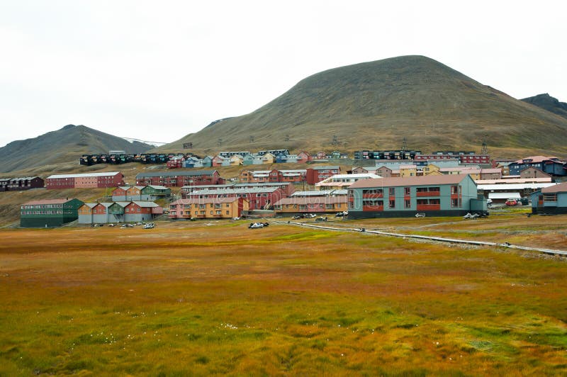 Longyearbyen - Svalbard - Noruega Imagen de archivo - Imagen de sunset ...