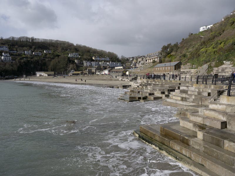 Looe, Cornwall, sea front stock photo. Image of house - 40109742