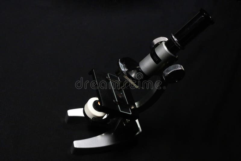 Looking down a microscope stock image. Image of instrument - 140761427