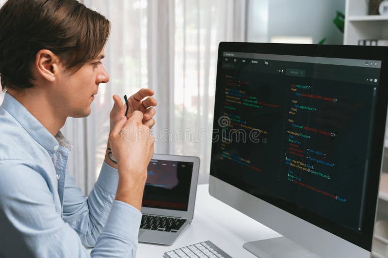 It Looking at Online Software Development on Pc Align Working Laptop ... It Looking at Online Software Development on Pc Align Working Laptop ...