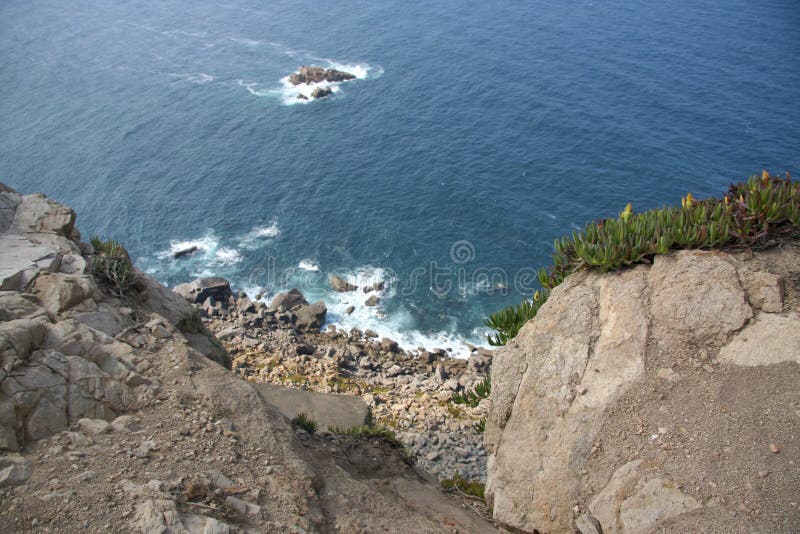 Looking over a cliff stock image. Image of falling, aqua - 3921931