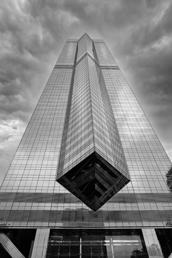 Looking Up at Dramatic Modern Glass Fronted Skyscraper in Hong Kong ...