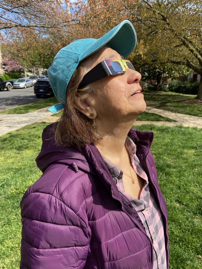 Looking Up at the Partial Solar Eclipse in Washington DC Stock Photo ...