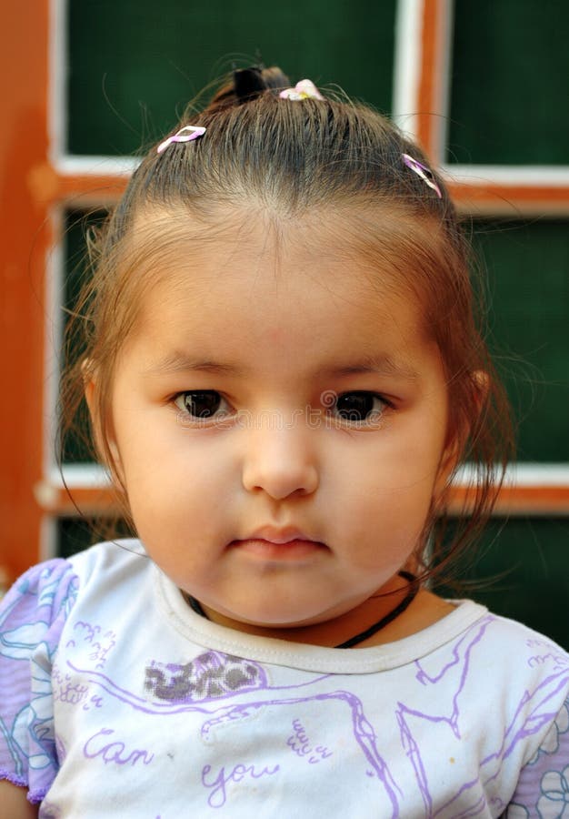 Looks stock photo. Image of calm, female, young, baby - 21823150