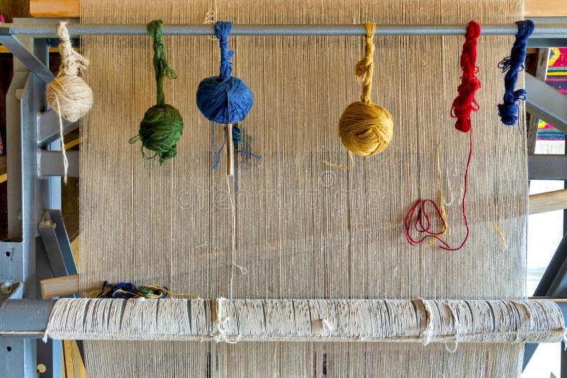 Vertical loom stock photo. Image of kotel, pieces, wool - 34256938