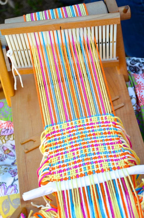 Loom stock image. Image of yarn, warp, threads, weft - 144923555