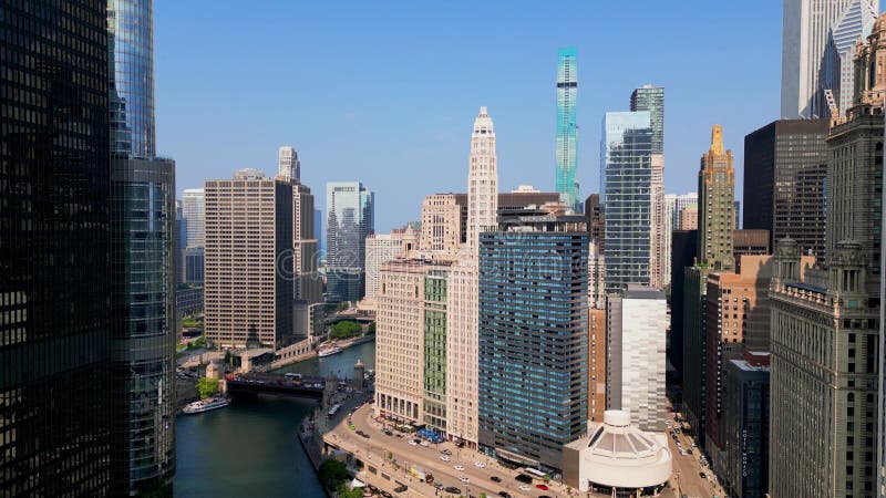 The Loop Along with Chicago Downtown is Second Largest Business ...