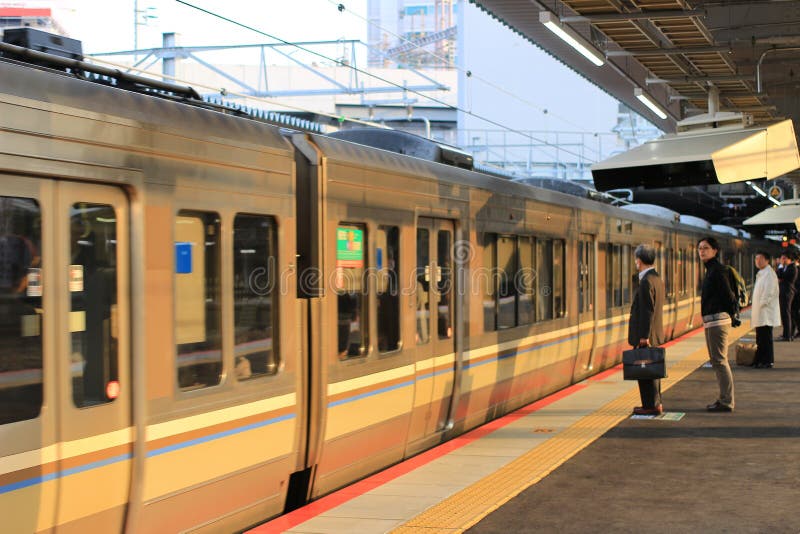 Osaka loop line editorial photo. Image of loop, transport - 37598211