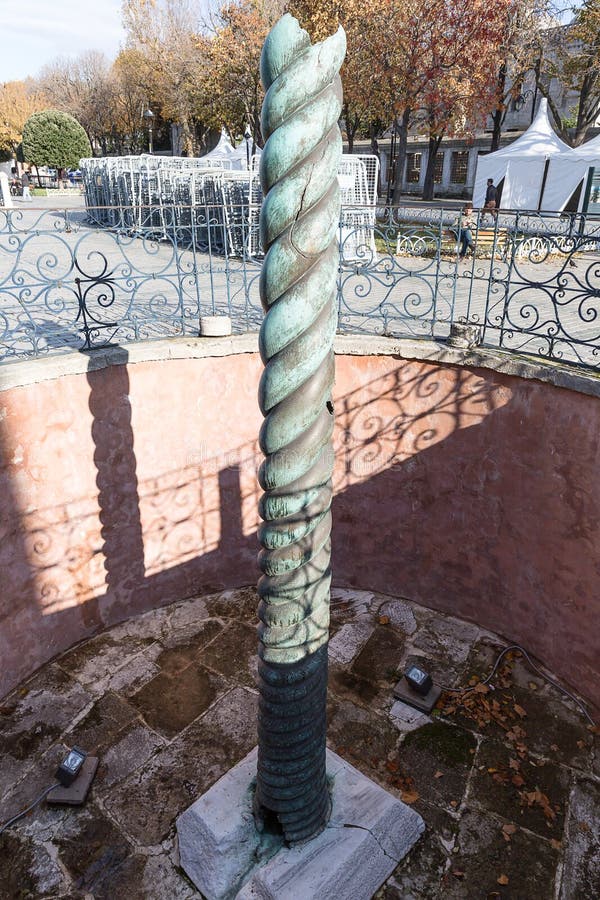 The Looped Snake Column in the Middle of Hippodrom Stock Photo - Image ...