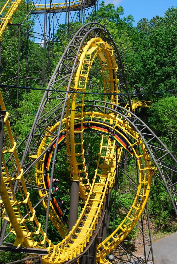 Loopin Coaster editorial photography. Image of speed - 32646897