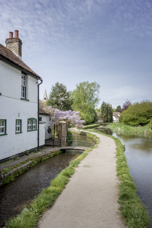 Loose Village, Kent, UK stock image. Image of outdoors - 68698703