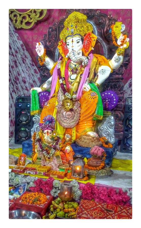 Lord Ganesha in Ganesh Utsav Pooja Editorial Photo - Image of utsav ...