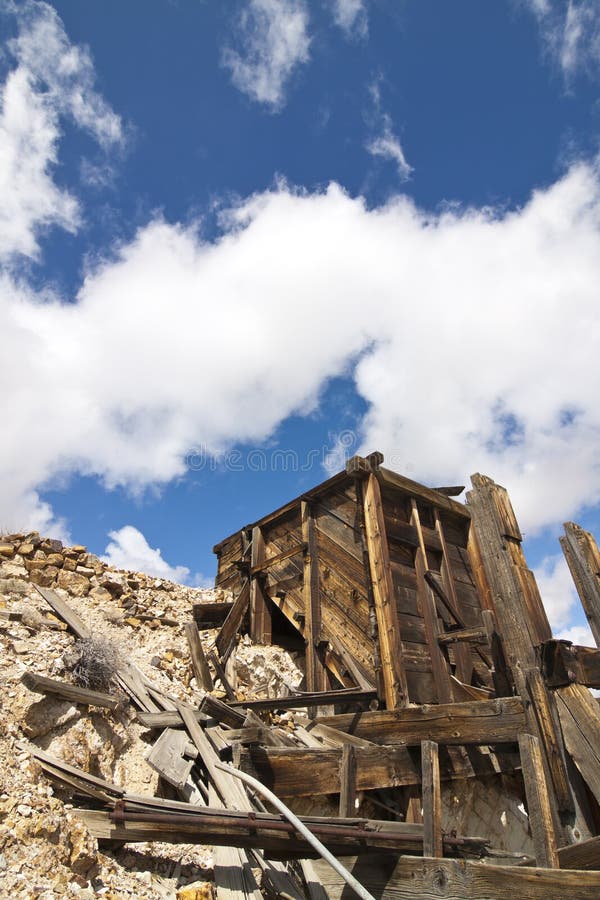 Lorena Gold Mine Ore Bin stock image. Image of wood, crumbling - 26071487