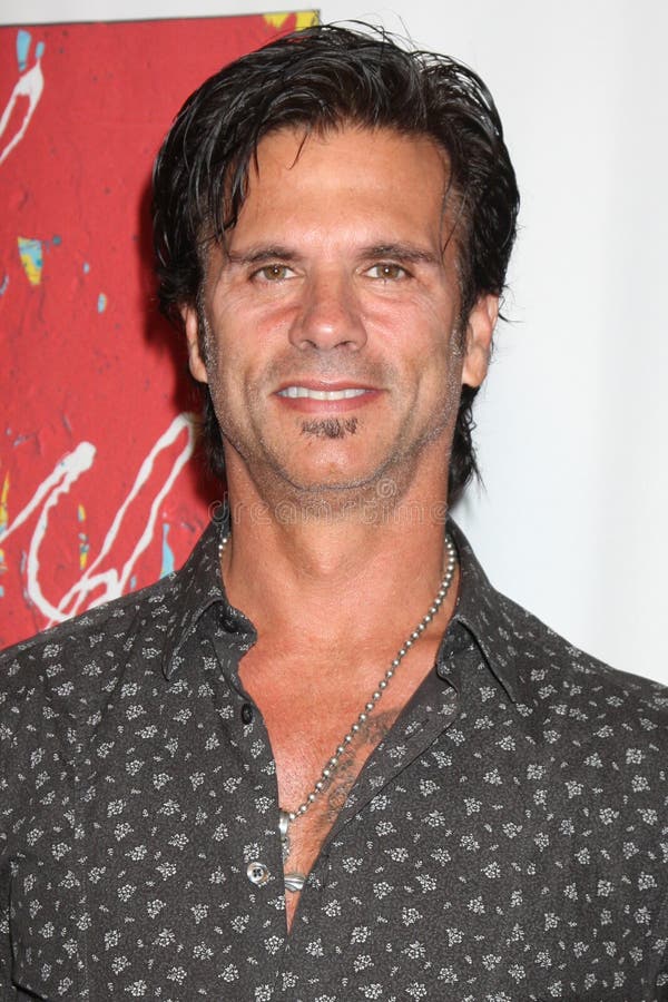 Lorenzo Lamas editorial photography. Image of armstrong - 20545142