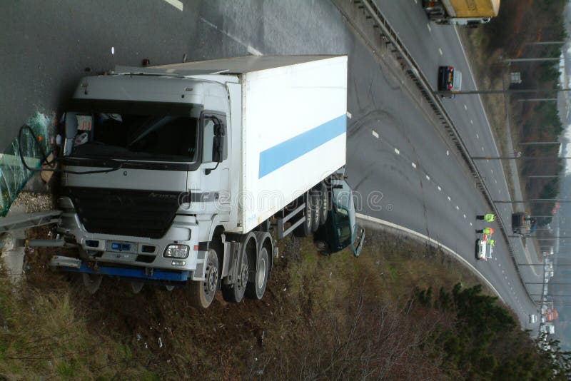 Lorry crash editorial image. Image of police, emergency - 99384845