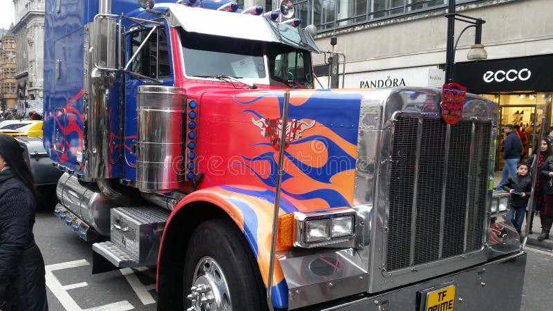 Lorry editorial image. Image of lorry, customised, wheels - 80736890