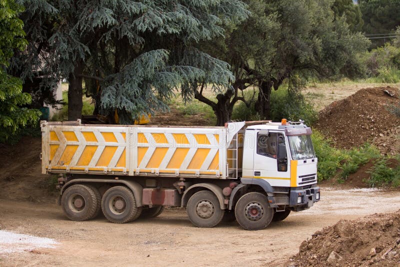 Lorry at work stock image. Image of outdoors, occupation - 41012737